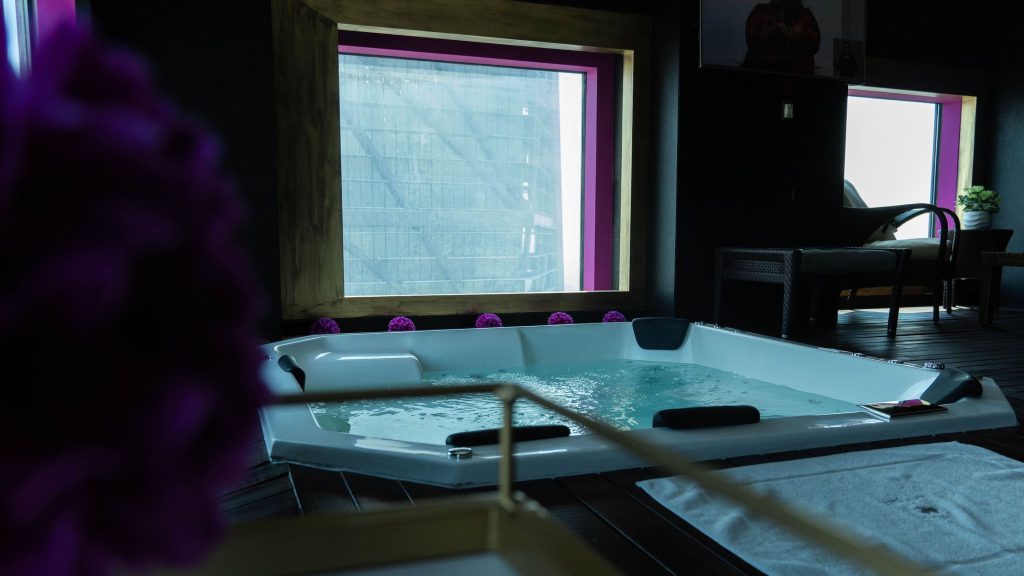 Fitness & Wellbeing – Club 51 | Amat Victoria Curam